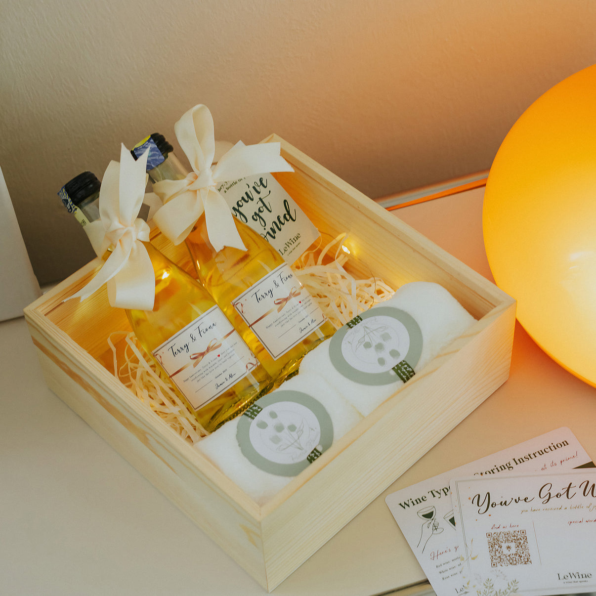 Mini 2 x White Moscato Gift Set – Le Wine